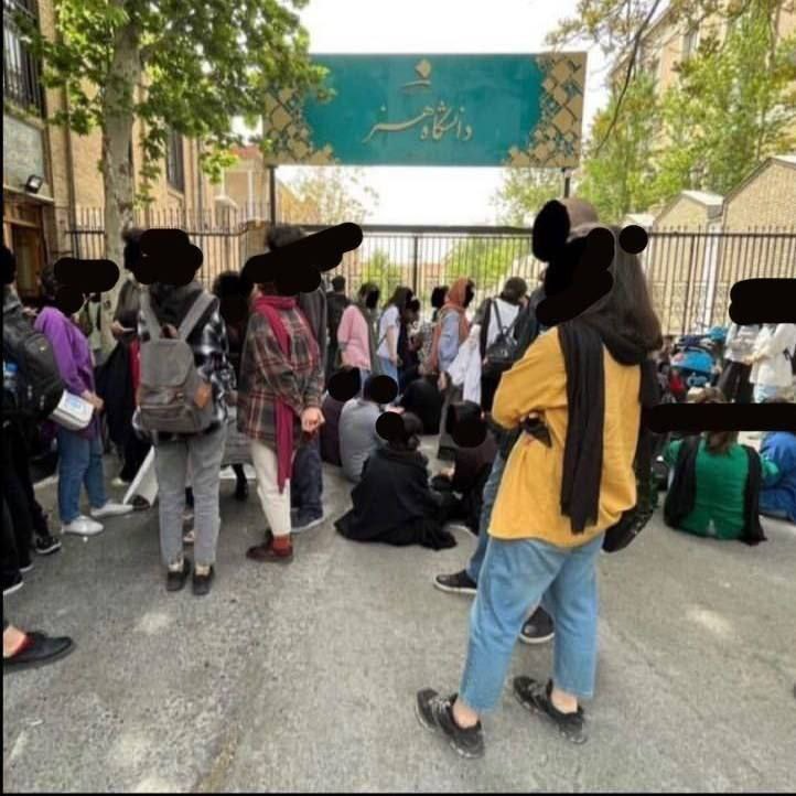 Students Across Iran Say “No” to Forced Hijab - Center for Human Rights ...